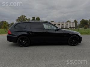 Black BMW 320 2007 in Jelgava, with an engine capacity of 2.00 L and mileage of 255 thousand km for 4000 €, photo 5 on AUTOMOTO.COM.LV