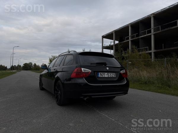 Black BMW 320 2007 in Jelgava, with an engine capacity of 2.00 L and mileage of 255 thousand km for 4000 €, photo 8 on AUTOMOTO.COM.LV