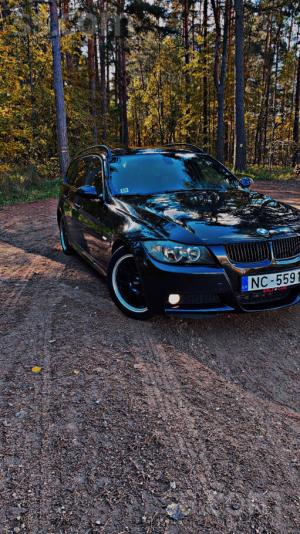 Black BMW 320 2008 in Riga, with an engine capacity of 2.00 L and mileage of 308 thousand km for 3850 €, photo 6 on AUTOMOTO.COM.LV