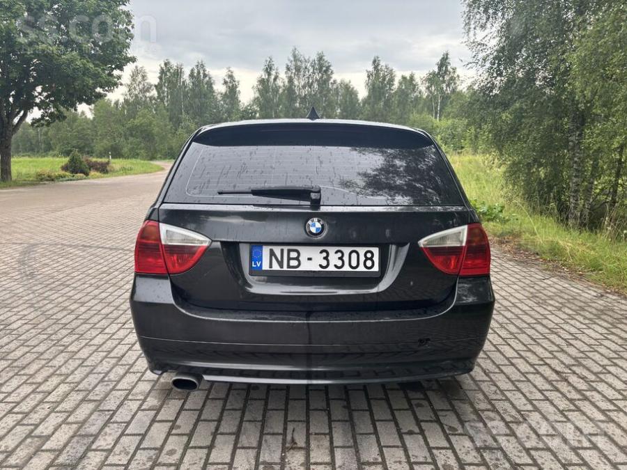 Black BMW 320 2008 in Liepaja, with an engine capacity of 2.00 L and mileage of 227 thousand km for 3300 €, photo 3 on AUTOMOTO.COM.LV