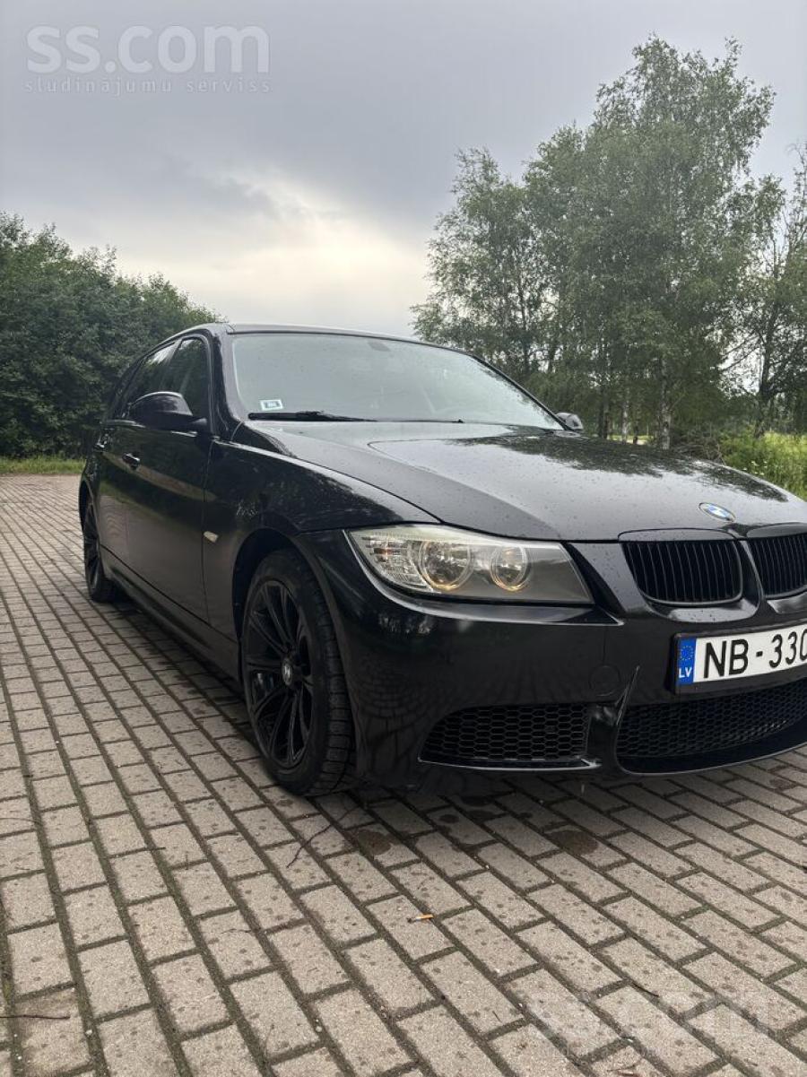 Black BMW 320 2008 in Liepaja, with an engine capacity of 2.00 L and mileage of 227 thousand km for 3300 €, photo 4 on AUTOMOTO.COM.LV