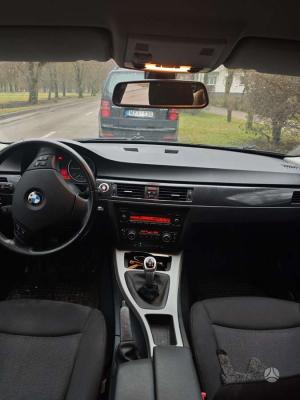 Melns BMW 320 2008 Radviliškis, ar dzinēja tilpumu 2.00 L un nobraukumu 309 tūkst. km par 2100 €, foto 11 vietnē AUTOMOTO.COM.LV