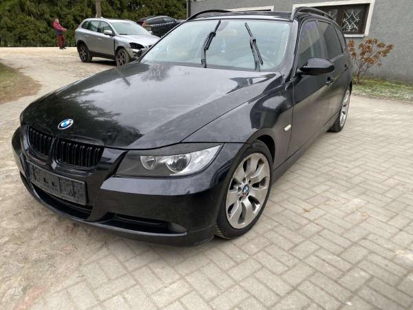 Black BMW 320 2008 in Siauliai, with an engine capacity of 2.00 L and mileage of 237 thousand km for 1650 €, photo 1 on AUTOMOTO.COM.LV