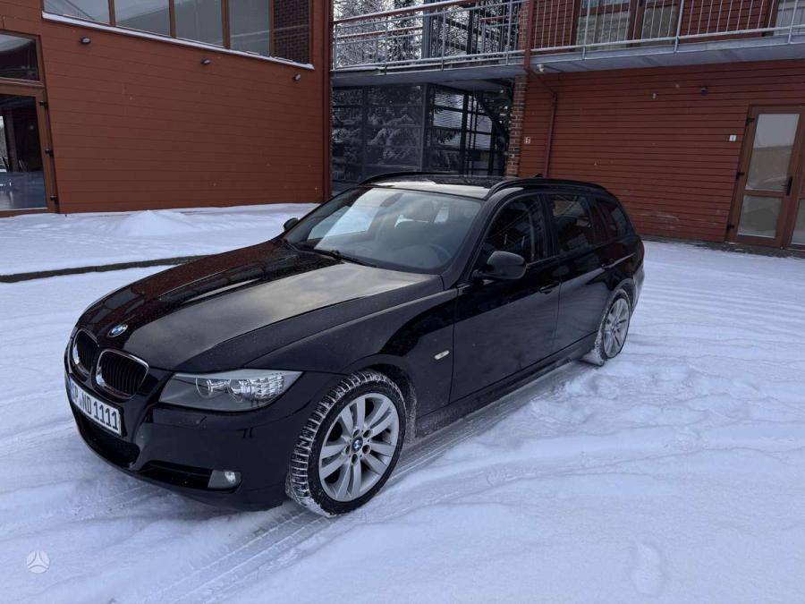 Black BMW 320 2008 in Marijampole, with an engine capacity of 2.00 L and mileage of 315 thousand km for 3950 €, photo 2 on AUTOMOTO.COM.LV
