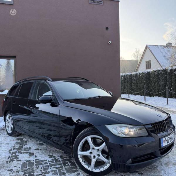Black BMW 320 2008 in Kaisiadorys, with an engine capacity of 2.00 L and mileage of 360 thousand km for 2950 €, photo 7 on AUTOMOTO.COM.LV
