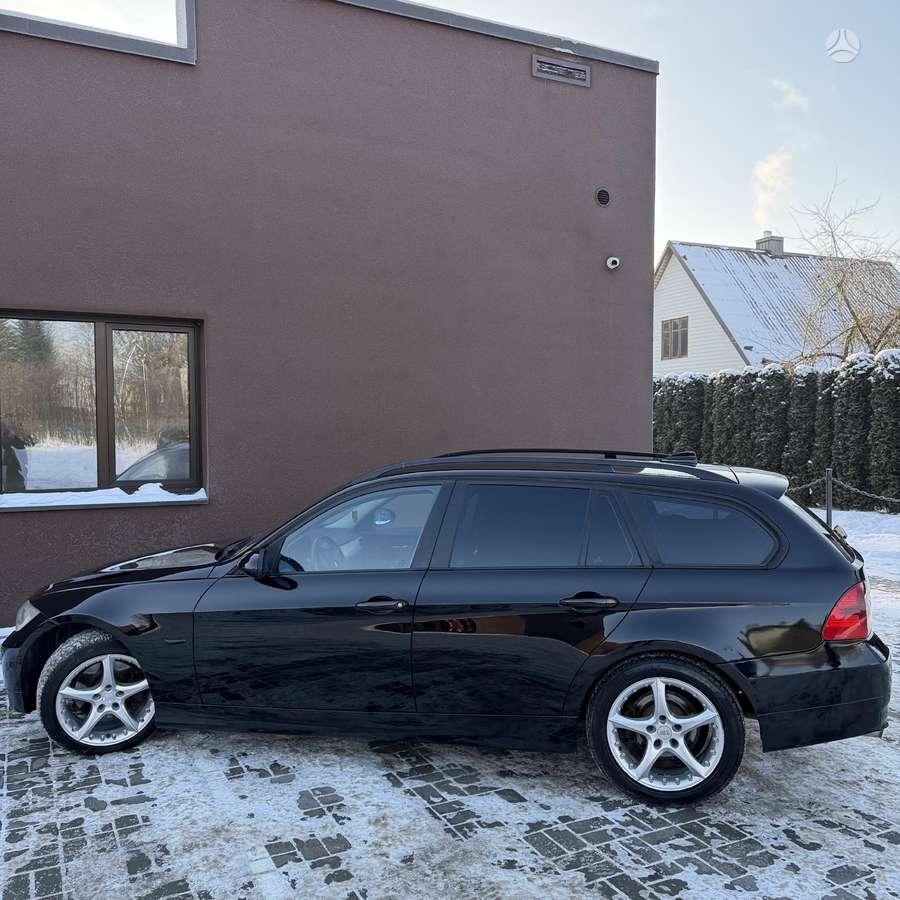 Black BMW 320 2008 in Kaisiadorys, with an engine capacity of 2.00 L and mileage of 360 thousand km for 2950 €, photo 11 on AUTOMOTO.COM.LV