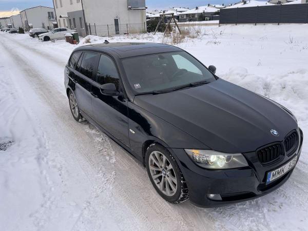 Melns BMW 320 2008 Kauņa, ar dzinēja tilpumu 2.00 L un nobraukumu 367 tūkst. km par 4950 €, foto 3 vietnē AUTOMOTO.COM.LV