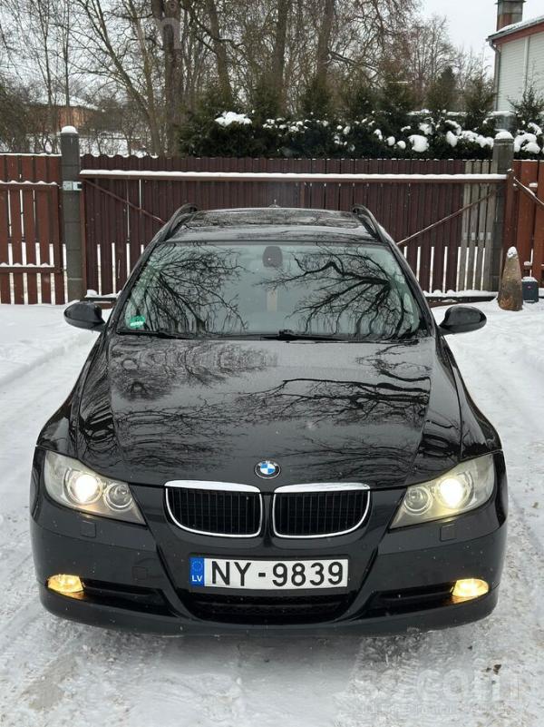Melns BMW 320 2008 Jēkabpils, ar dzinēja tilpumu 2.00 L un nobraukumu 266 tūkst. km par 4599 €, foto 3 vietnē AUTOMOTO.COM.LV