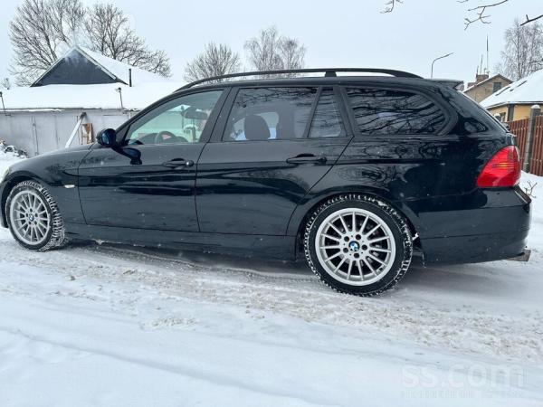 Melns BMW 320 2008 Jēkabpils, ar dzinēja tilpumu 2.00 L un nobraukumu 266 tūkst. km par 4599 €, foto 4 vietnē AUTOMOTO.COM.LV