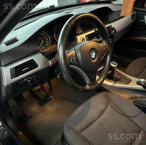 Melns BMW 320 2008 Jēkabpils, ar dzinēja tilpumu 2.00 L un nobraukumu 266 tūkst. km par 4599 €, foto 12 vietnē AUTOMOTO.COM.LV