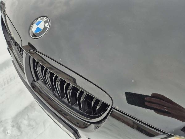 Melns BMW 320 2008 Jurbarkas, ar dzinēja tilpumu 2.00 L un nobraukumu 314 tūkst. km par 3700 €, foto 8 vietnē AUTOMOTO.COM.LV