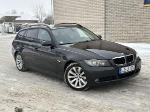 Melns BMW 320 2008 Ukmergė, ar dzinēja tilpumu 2.00 L un nobraukumu 375 tūkst. km par 2100 €, foto 2 vietnē AUTOMOTO.COM.LV