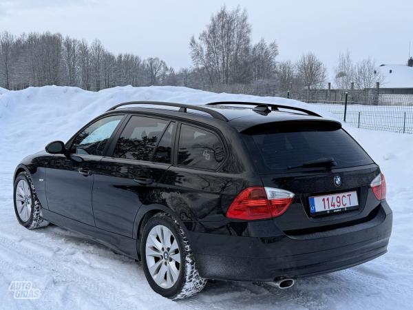 Black BMW 320 2008 in Raseiniai, with an engine capacity of 2.00 L and mileage of 309 thousand km for 3500 €, photo 4 on AUTOMOTO.COM.LV