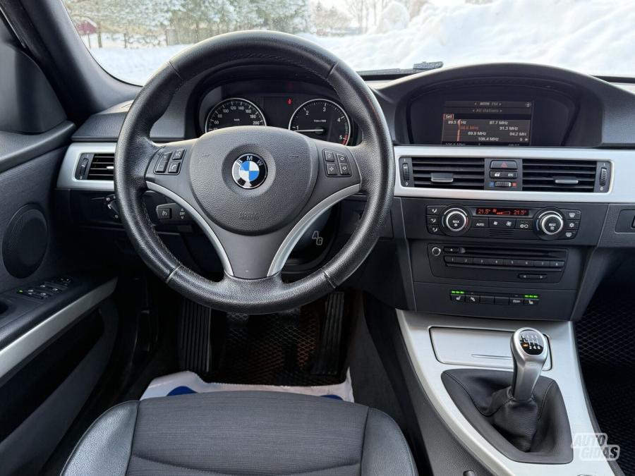 Melns BMW 320 2008 Raseiniai, ar dzinēja tilpumu 2.00 L un nobraukumu 309 tūkst. km par 3500 €, foto 22 vietnē AUTOMOTO.COM.LV
