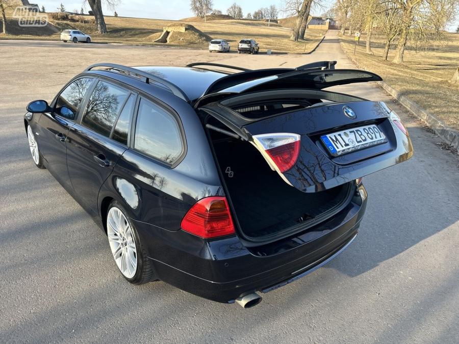Melns BMW 320 2008 Kauņa, ar dzinēja tilpumu 2.00 L un nobraukumu 269 tūkst. km par 4000 €, foto 11 vietnē AUTOMOTO.COM.LV