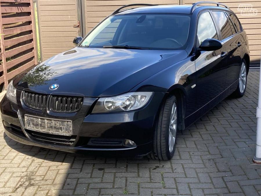 Melns BMW 320 2008 Viļņa, ar dzinēja tilpumu 2.00 L un nobraukumu 339 tūkst. km par 3150 €, foto 11 vietnē AUTOMOTO.COM.LV