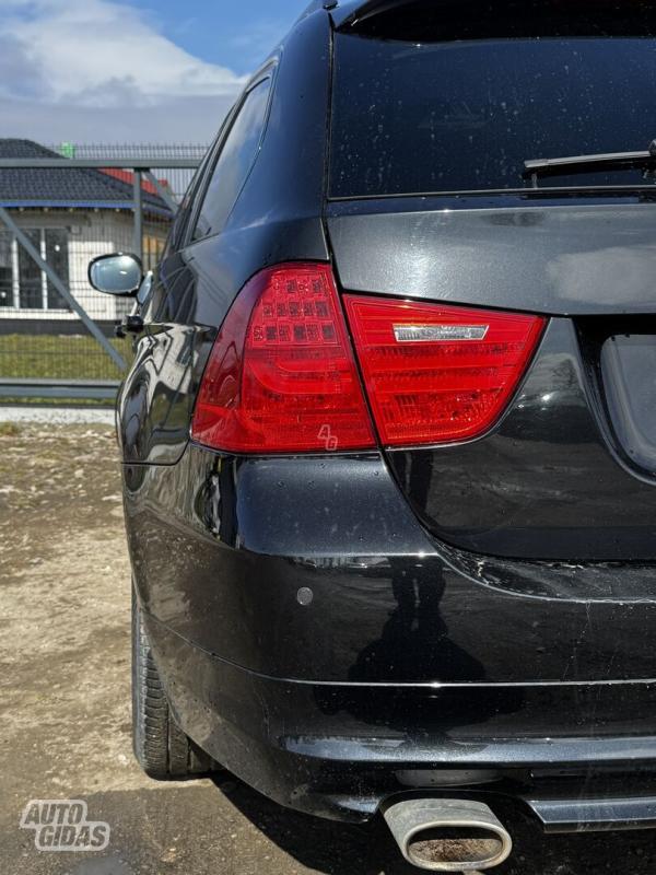 Black BMW 320 2008 in Klaipeda, with an engine capacity of 2.00 L and mileage of 275 thousand km for 3850 €, photo 6 on AUTOMOTO.COM.LV