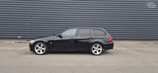 Black BMW 320 2008 in Alytus, with an engine capacity of 2.00 L and mileage of 374 thousand km for 3490 €, photo 6 on AUTOMOTO.COM.LV