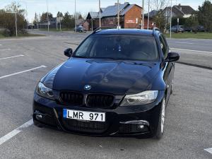 Black BMW 320 2008 in Marijampole, with an engine capacity of 2.00 L and mileage of 340 thousand km for 4500 €, photo 3 on AUTOMOTO.COM.LV