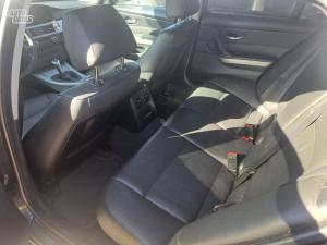 Melns BMW 320 2008 Panevēža, ar dzinēja tilpumu 2.00 L un nobraukumu 349 tūkst. km par 3300 €, foto 11 vietnē AUTOMOTO.COM.LV