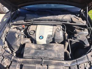 Melns BMW 320 2008 Panevēža, ar dzinēja tilpumu 2.00 L un nobraukumu 349 tūkst. km par 3300 €, foto 14 vietnē AUTOMOTO.COM.LV