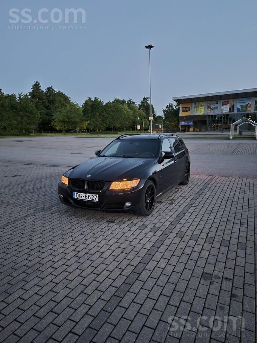 Melns BMW 320 2008 Rīga, ar dzinēja tilpumu 2.00 L un nobraukumu 430 tūkst. km par 4700 €, foto 3 vietnē AUTOMOTO.COM.LV
