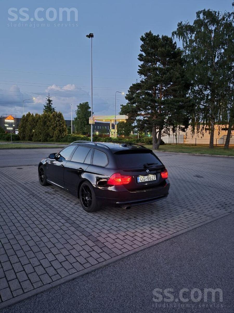 Melns BMW 320 2008 Rīga, ar dzinēja tilpumu 2.00 L un nobraukumu 430 tūkst. km par 4700 €, foto 5 vietnē AUTOMOTO.COM.LV