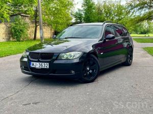 Black BMW 320 2008 in Riga, with an engine capacity of 2.00 L and mileage of 330 thousand km for 4200 €, photo 3 on AUTOMOTO.COM.LV