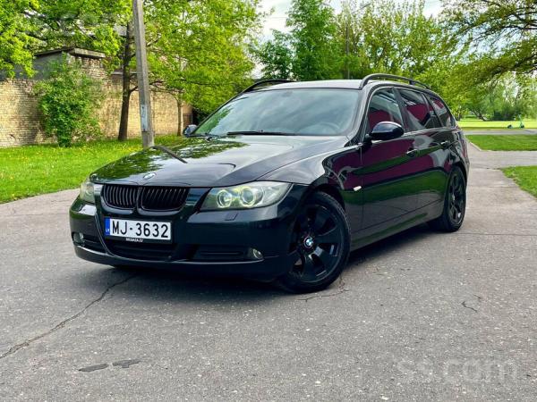 Black BMW 320 2008 in Riga, with an engine capacity of 2.00 L and mileage of 330 thousand km for 4200 €, photo 2 on AUTOMOTO.COM.LV