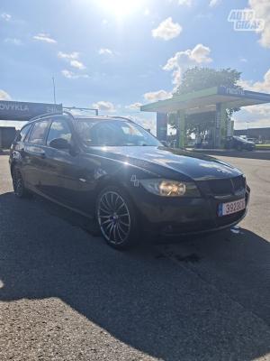 Black BMW 320 2008 in Utena, with an engine capacity of 2.00 L and mileage of 225 thousand km for 1990 €, photo 4 on AUTOMOTO.COM.LV