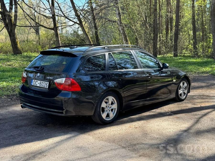 Melns BMW 320 2008 Rīga, ar dzinēja tilpumu 2.00 L un nobraukumu 0 tūkst. km par 4199 €, foto 6 vietnē AUTOMOTO.COM.LV