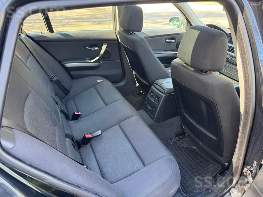 Melns BMW 320 2008 Rīga, ar dzinēja tilpumu 2.00 L un nobraukumu 0 tūkst. km par 4199 €, foto 26 vietnē AUTOMOTO.COM.LV