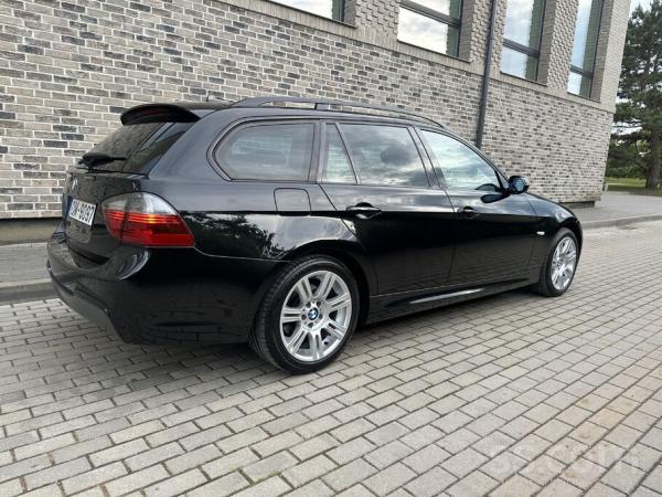 Melns BMW 320 2008 Tukums, ar dzinēja tilpumu 2.00 L un nobraukumu 0 tūkst. km par 5990 €, foto 4 vietnē AUTOMOTO.COM.LV