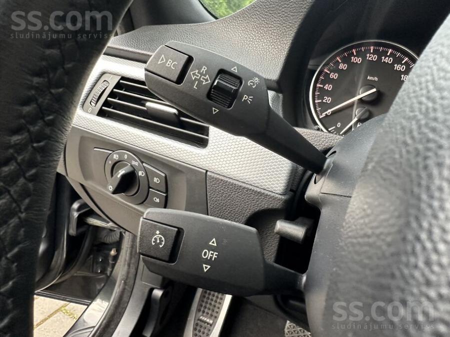 Melns BMW 320 2008 Tukums, ar dzinēja tilpumu 2.00 L un nobraukumu 0 tūkst. km par 5990 €, foto 24 vietnē AUTOMOTO.COM.LV