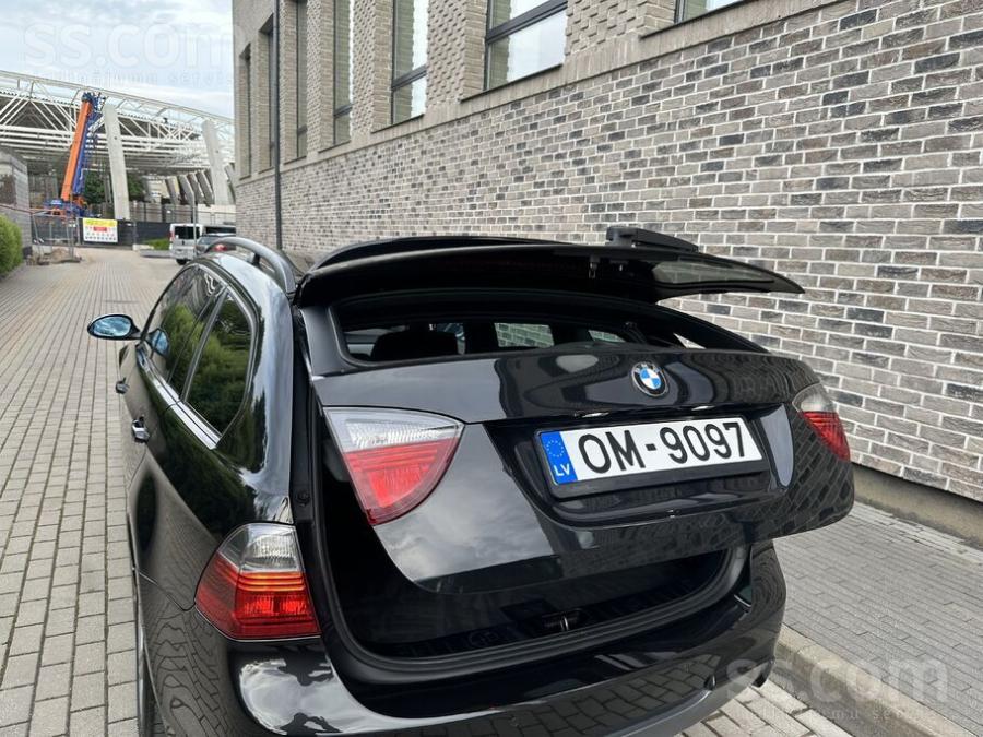 Melns BMW 320 2008 Tukums, ar dzinēja tilpumu 2.00 L un nobraukumu 0 tūkst. km par 5990 €, foto 35 vietnē AUTOMOTO.COM.LV