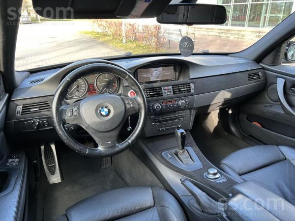 Black BMW 320 2008 in Jelgava, with an engine capacity of 2.00 L and mileage of 314 thousand km for 5900 €, photo 8 on AUTOMOTO.COM.LV