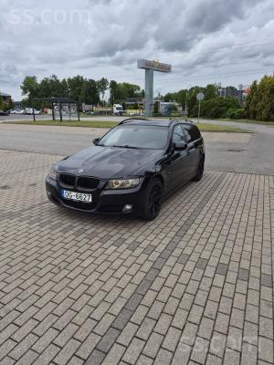 Black BMW 320 2008 in Riga, with an engine capacity of 2.00 L and mileage of 448 thousand km for 4700 €, photo  on AUTOMOTO.COM.LV