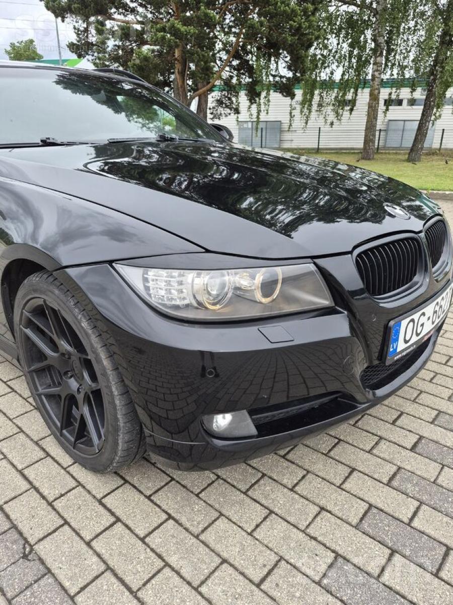 Black BMW 320 2008 in Riga, with an engine capacity of 2.00 L and mileage of 448 thousand km for 4700 €, photo 8 on AUTOMOTO.COM.LV