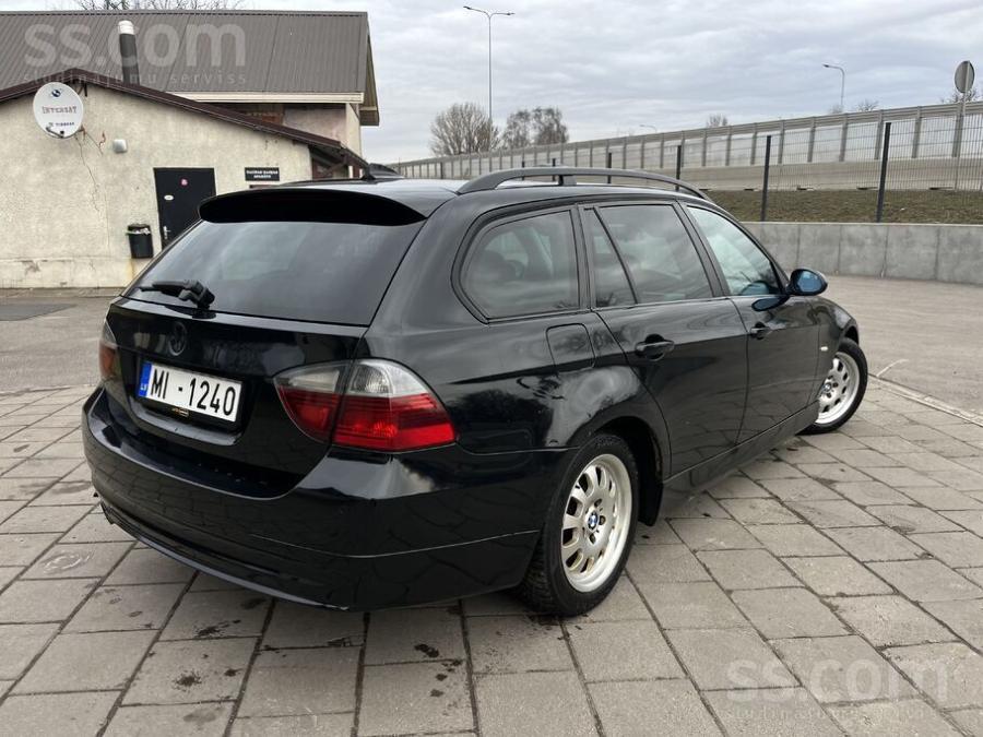 Black BMW 320 2008 in Riga, with an engine capacity of 2.00 L and mileage of 0 thousand km for 3490 €, photo 5 on AUTOMOTO.COM.LV