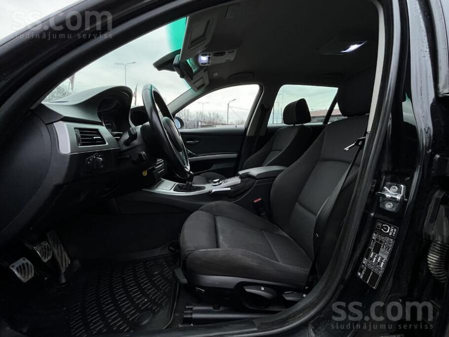 Black BMW 320 2008 in Riga, with an engine capacity of 2.00 L and mileage of 0 thousand km for 3490 €, photo 11 on AUTOMOTO.COM.LV