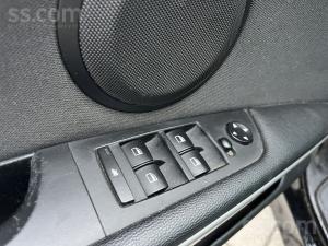 Black BMW 320 2008 in Riga, with an engine capacity of 2.00 L and mileage of 0 thousand km for 3490 €, photo 13 on AUTOMOTO.COM.LV