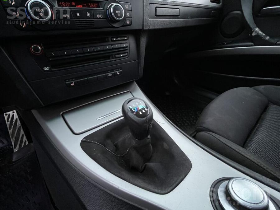 Black BMW 320 2008 in Riga, with an engine capacity of 2.00 L and mileage of 0 thousand km for 3490 €, photo 17 on AUTOMOTO.COM.LV