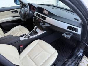 Black BMW 320 2008 in Riga, with an engine capacity of 2.00 L and mileage of 420 thousand km for 3400 €, photo 8 on AUTOMOTO.COM.LV