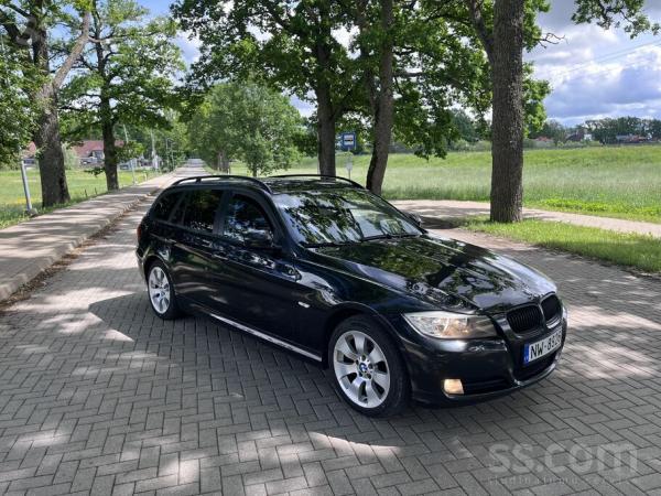 Melns BMW 320 2008 Valmiera, ar dzinēja tilpumu 2.00 L un nobraukumu 284 tūkst. km par 4300 €, foto 2 vietnē AUTOMOTO.COM.LV