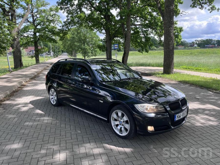 Black BMW 320 2008 in Valmiera, with an engine capacity of 2.00 L and mileage of 284 thousand km for 4300 €, photo 3 on AUTOMOTO.COM.LV