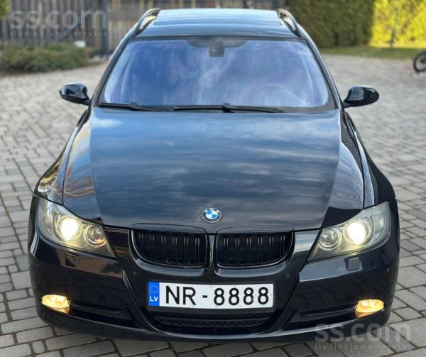 Black BMW 320 2008 in Riga, with an engine capacity of 2.00 L and mileage of 218 thousand km for 4350 €, photo 1 on AUTOMOTO.COM.LV