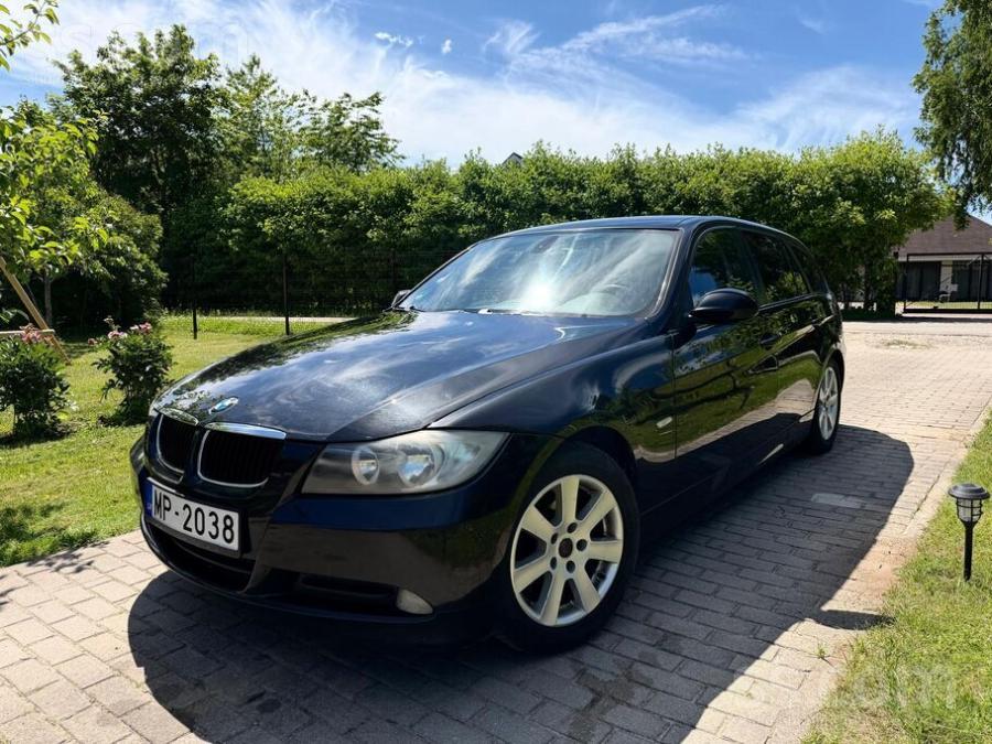 Melns BMW 320 2008 Tukums, ar dzinēja tilpumu 2.00 L un nobraukumu 307 tūkst. km par 4100 €, foto 7 vietnē AUTOMOTO.COM.LV
