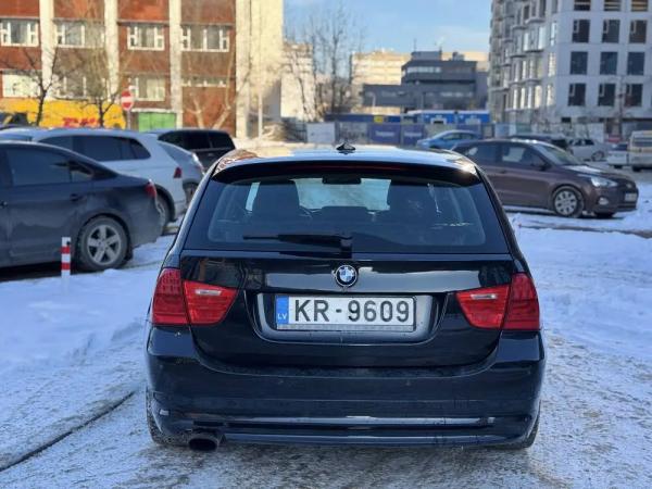 Melns BMW 320 2008 Rīga, ar dzinēja tilpumu 2.00 L un nobraukumu 308 tūkst. km par 4290 €, foto 4 vietnē AUTOMOTO.COM.LV