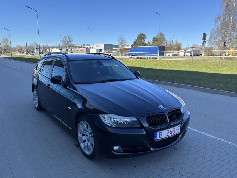 Black BMW 320 2008 in Rezekne, with an engine capacity of 2.00 L and mileage of 279 thousand km for 4200 €, photo 4 on AUTOMOTO.COM.LV