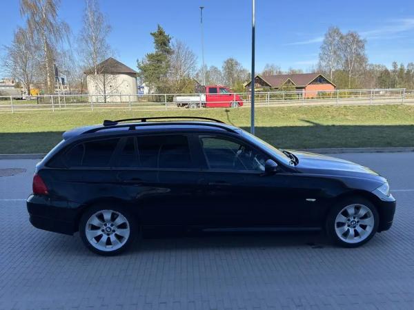 Black BMW 320 2008 in Rezekne, with an engine capacity of 2.00 L and mileage of 279 thousand km for 4200 €, photo 4 on AUTOMOTO.COM.LV